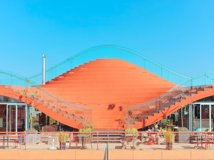 Windows - 1/4 / Ben Thomas / Project 2.0