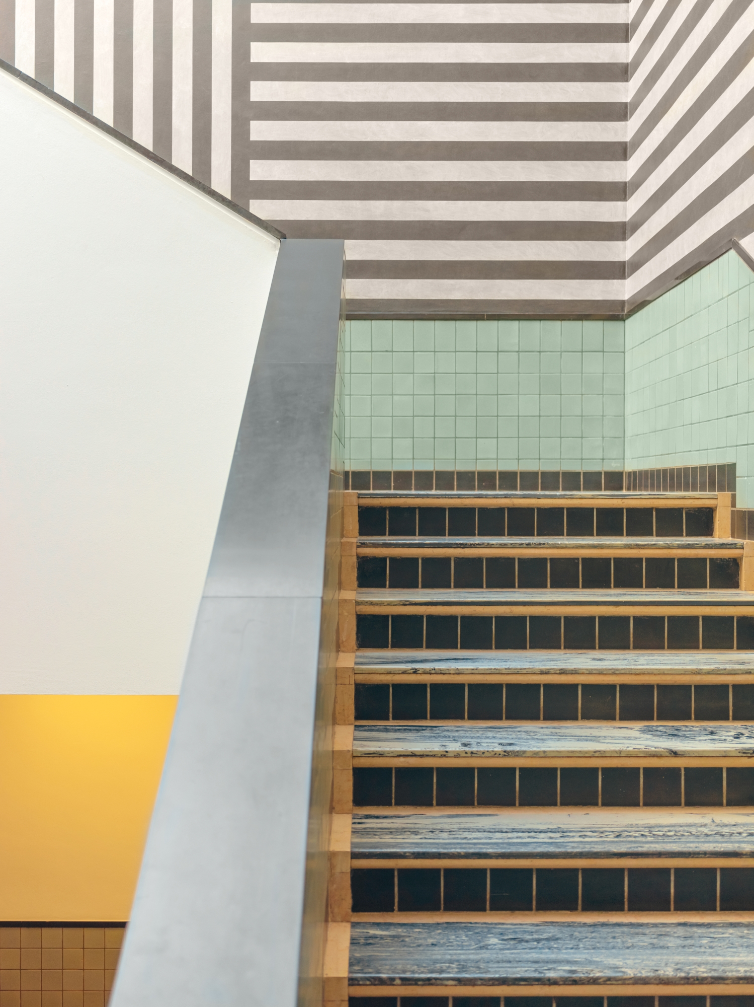 Different Directions - 1/4 / Ben Thomas / Project 2.0